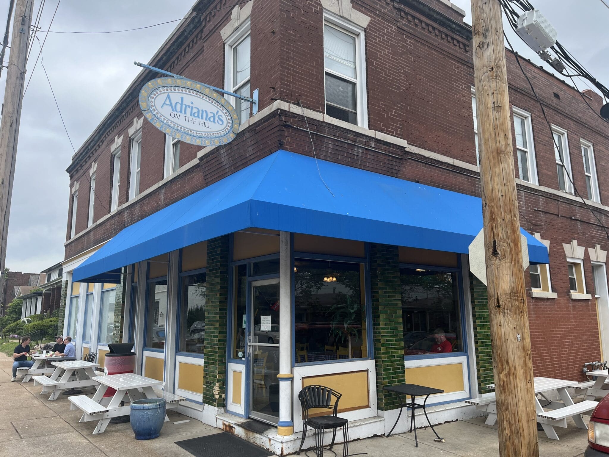 Al-Bake Chicken & Burgers Closes - St. Louis Restaurant Review